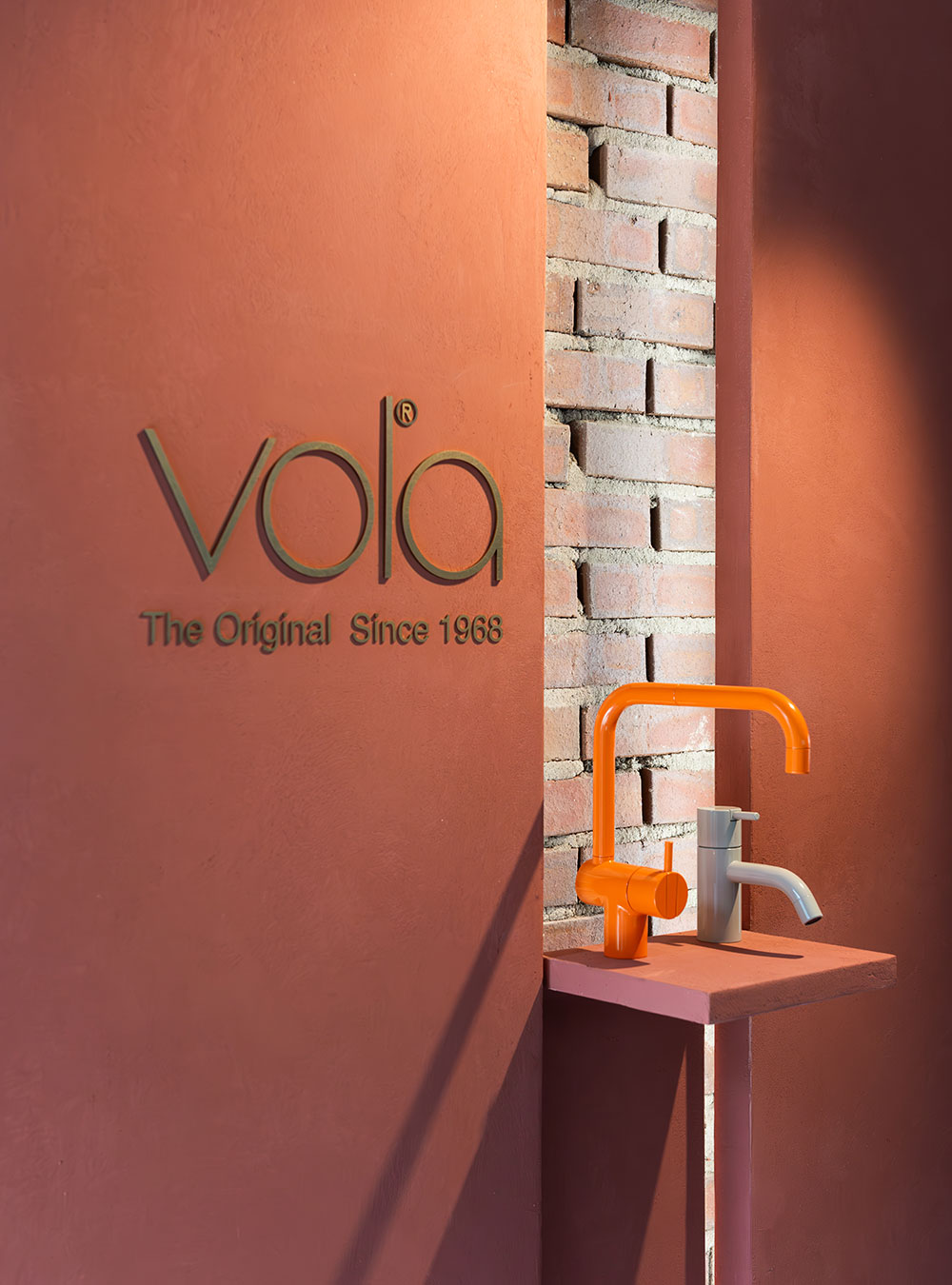 search | VOLA